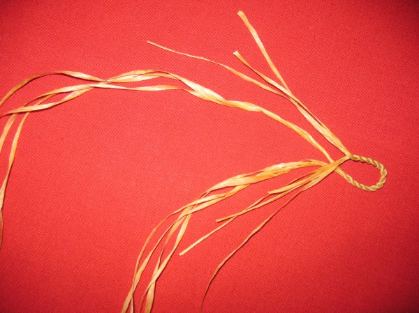 Make a Flemish Loop in a Bowstring | Sensible Survival